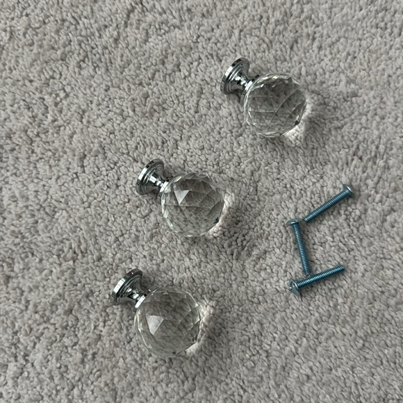 Accents | Beautiful Glass Cabinet Knobs With Screws Drawer Pulls | Poshmark